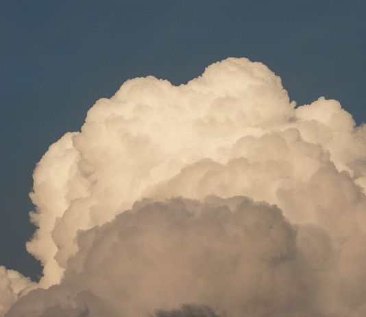 Zon, stapelwolken en enkele buien – De Lemster Zon, stapelwolken en enkele buien – De Lemster